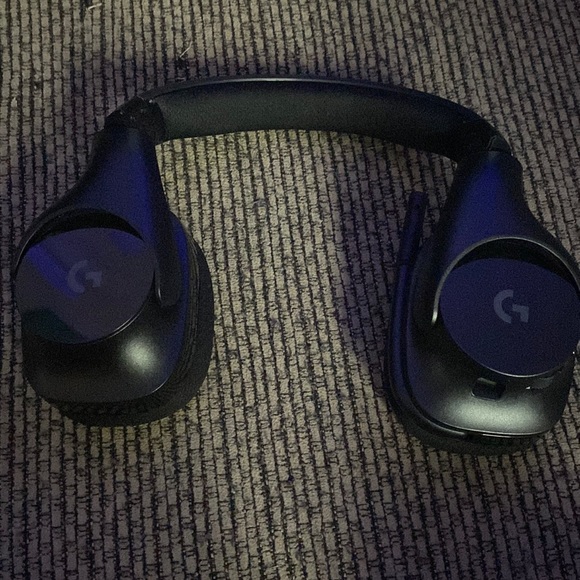 Logitech | Headphones | Logitech Headphones | Poshmark